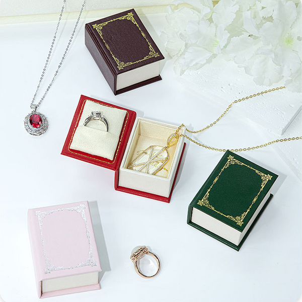 Elegant Vintage Jewelry Box with Soft Velvet Lining – ECO Packaging Factory